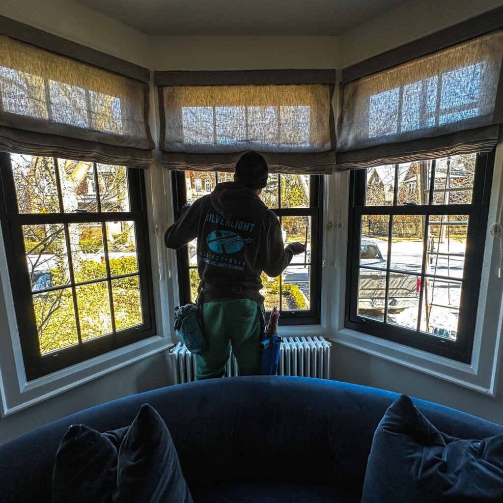 Top-rated Window Cleaning & Gutter Cleaning Services Toronto